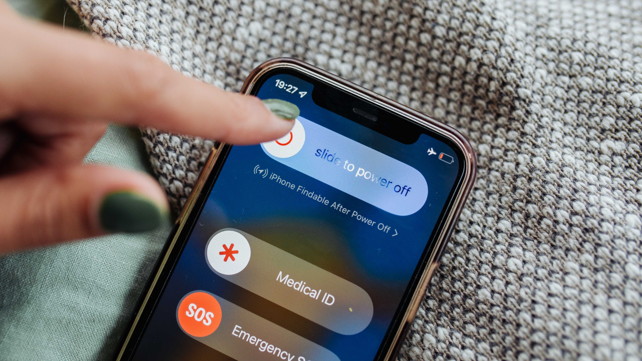 » How Technology Affects Sleep Hygiene and Tips for Disconnection